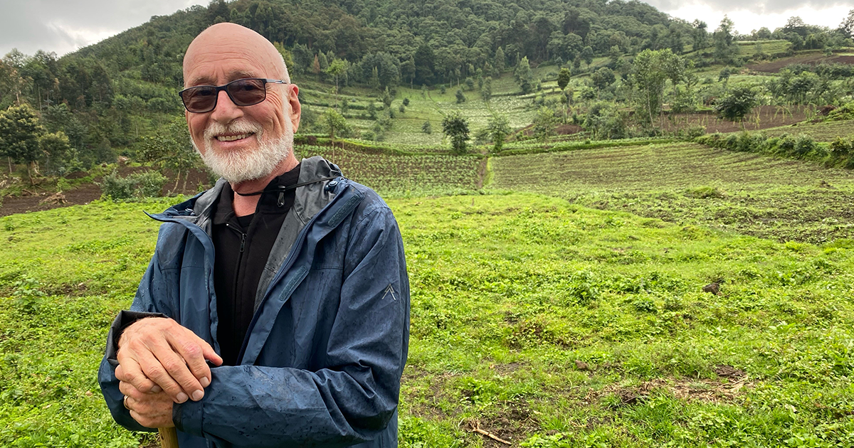 PATRICK NORMAN AU RWANDA : LE DEVOIR DE MÉMOIRE, NOUVEAU DOCUMENTAIRE ...